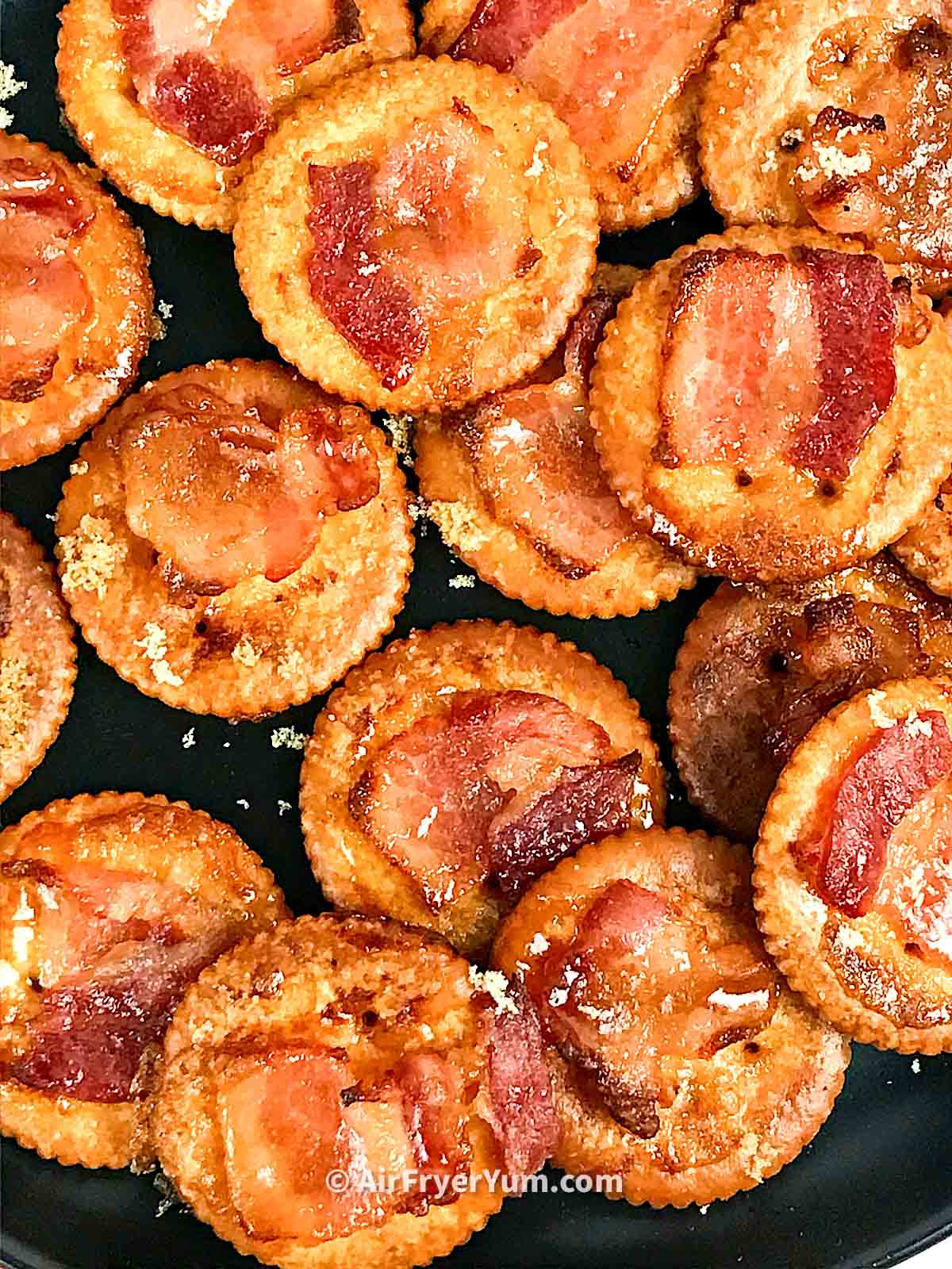 Bacon Ritz Crackers Appetizer in the Air fryer. - Air Fryer Yum